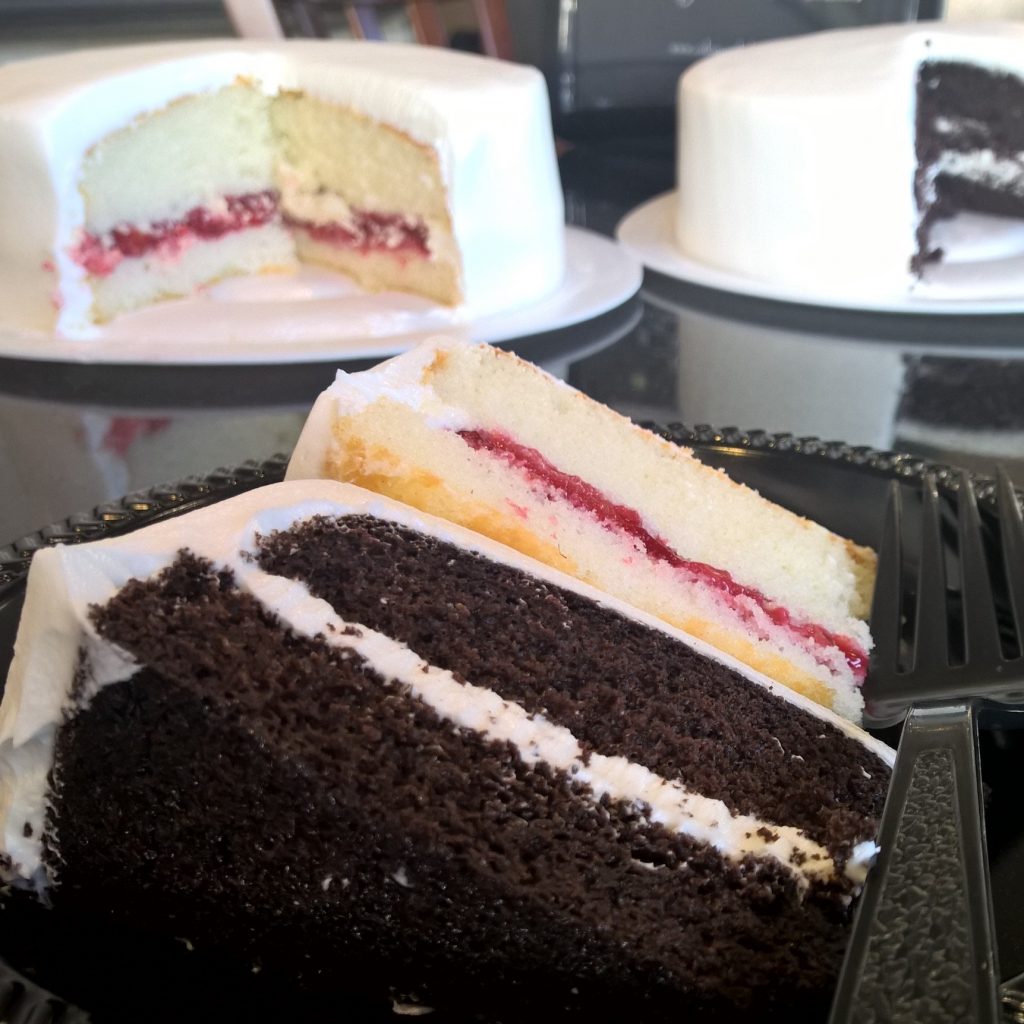 Sample Cakes - We Create Delicious Memories - Oakmont Bakery